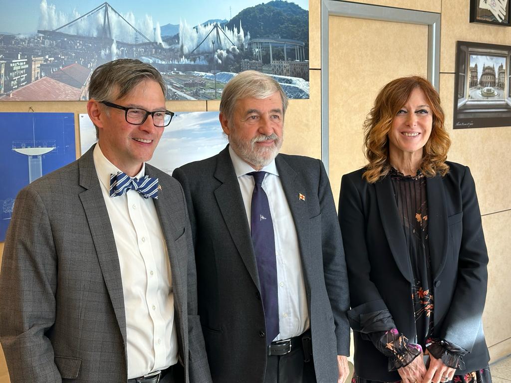 Il sindaco Marco Bucci ha incontrato questa mattina il console generale ...